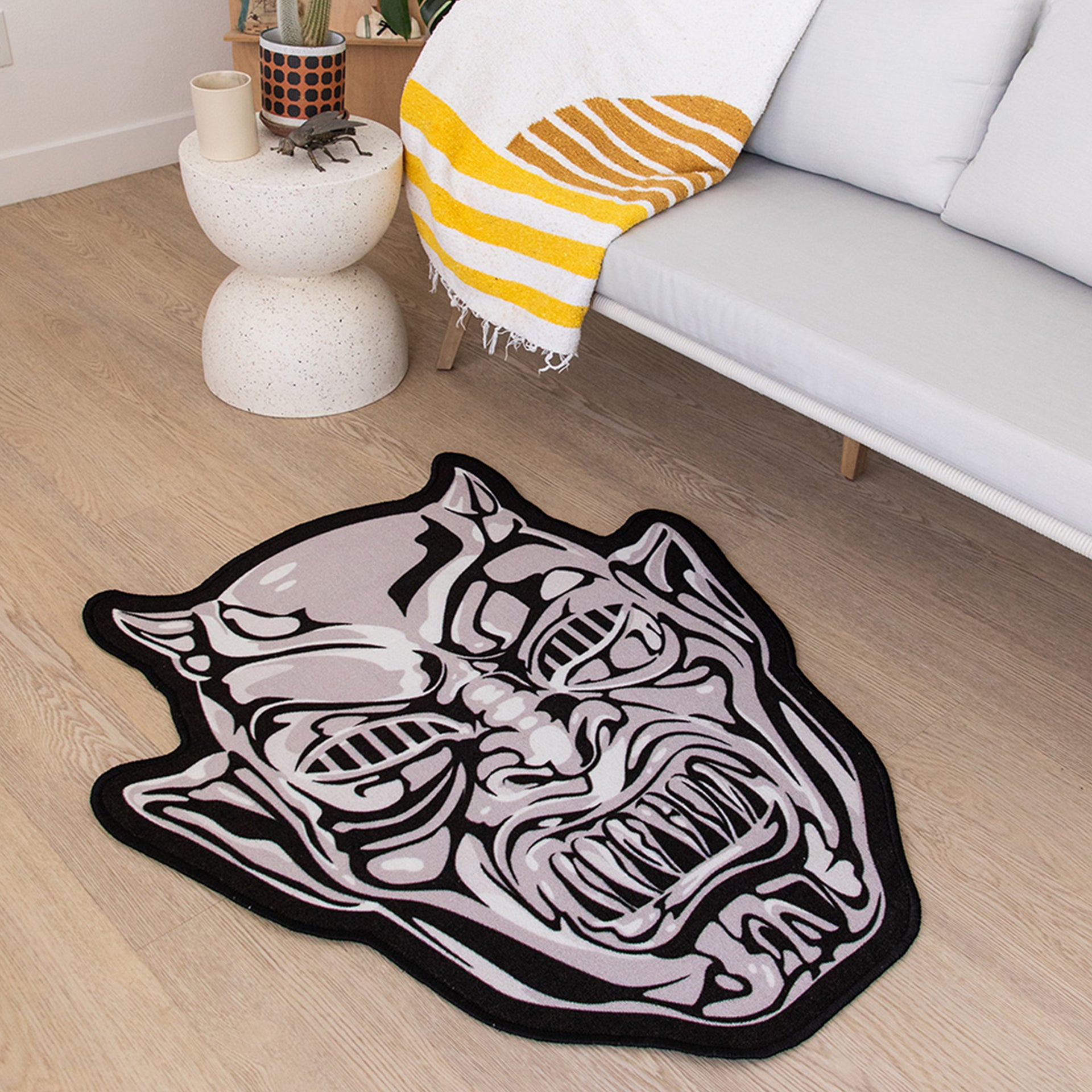 Demons Rug – Middle of Beyond