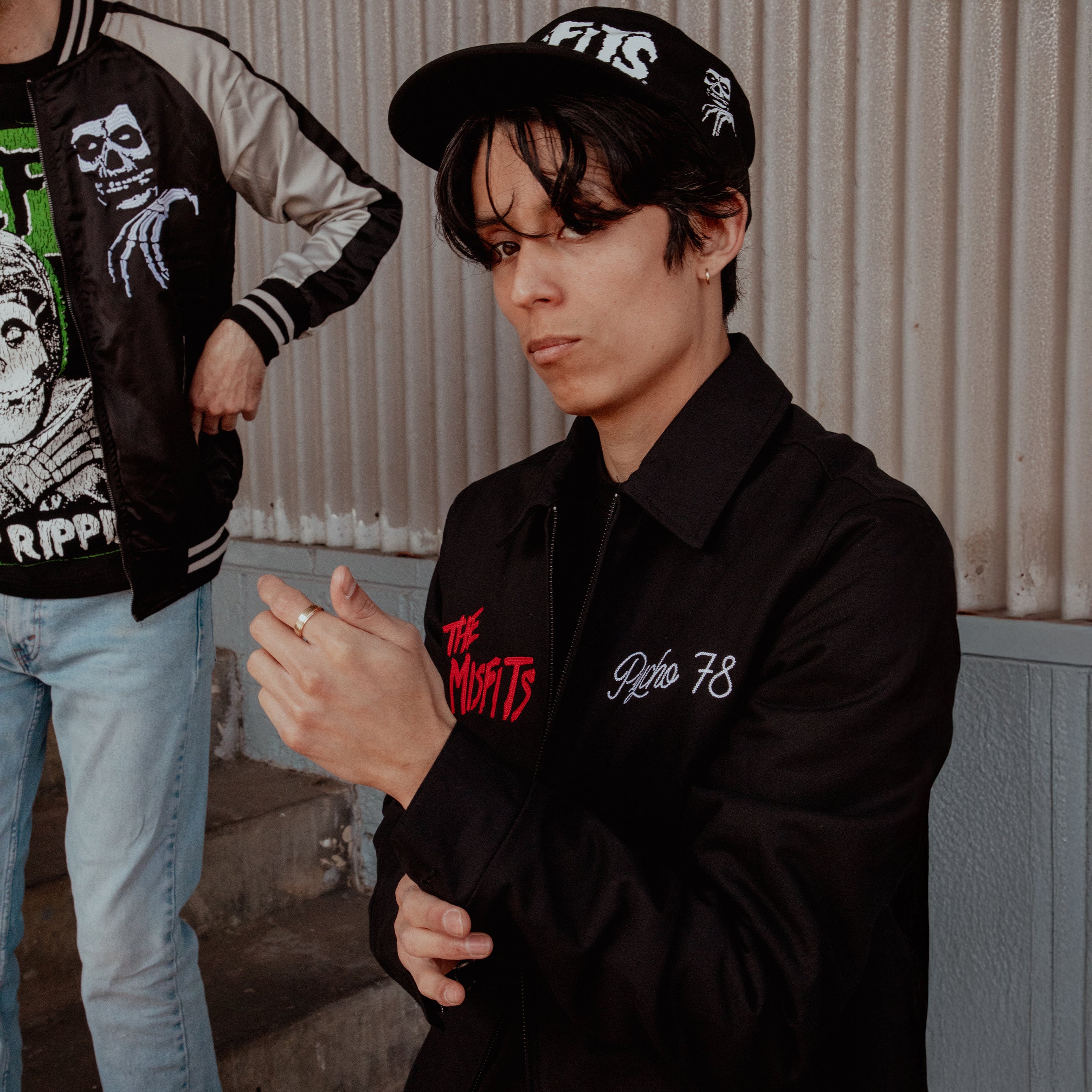 Misfits – Middle of Beyond